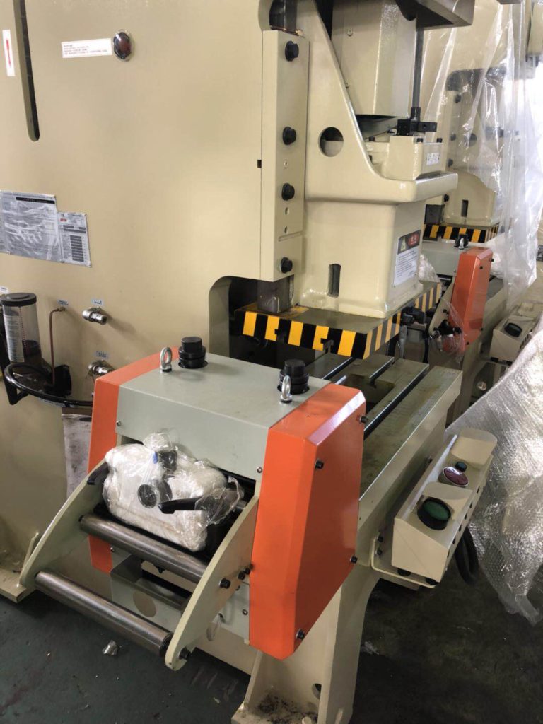 APG series double crank high-speed stamping press machine - Bolt Nut ...