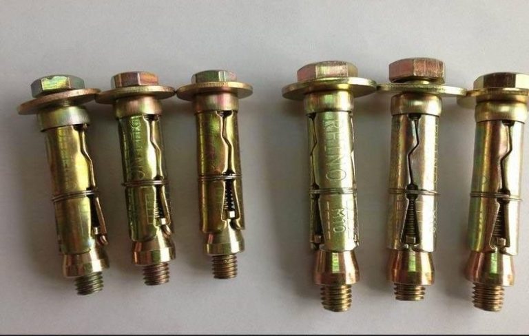 M8 4PCS Heavy duty shield anchor bolt clips and caps making machine ...