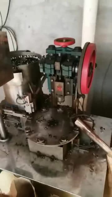 Shield anchor clips fix cap forming machine - Bolt Nut Making Machine ...