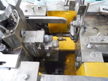 Super long stroke one die two blow hex bolt cold heading machine - Bolt ...