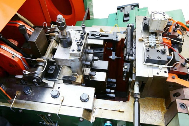 Squre head brass plug pin forming machine - Bolt Nut Making Machine ...