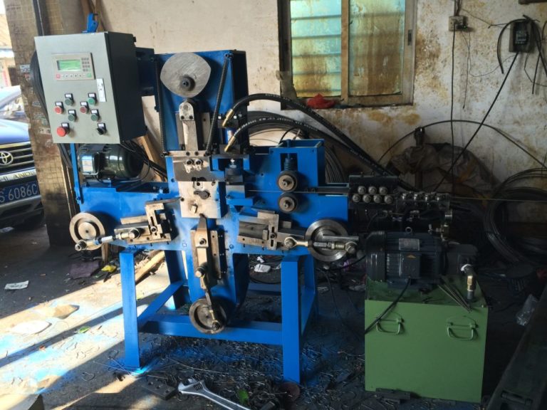 Double wire feeding two parts bending machine - Bolt Nut Making Machine ...