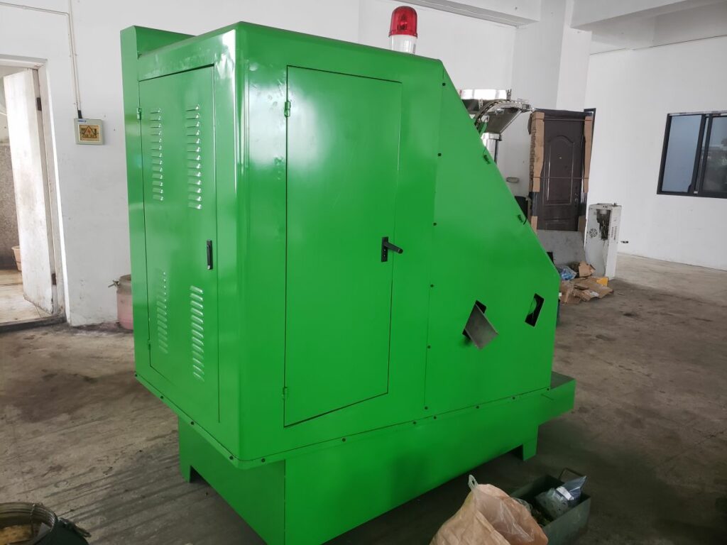 Big size bolt nut auto fasten assembly machine - Bolt Nut Making ...