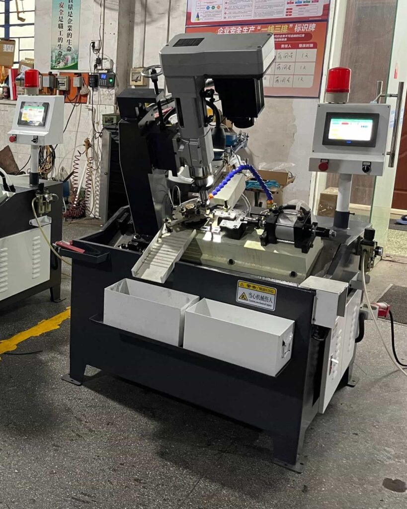 3 piece shield anchor nut servo high speed thread tapping machine ...