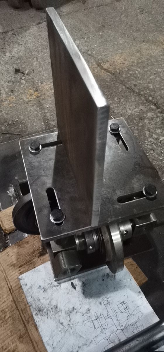 JIS spring lock washer trapezoid wire drawing machine - Bolt Nut Making ...