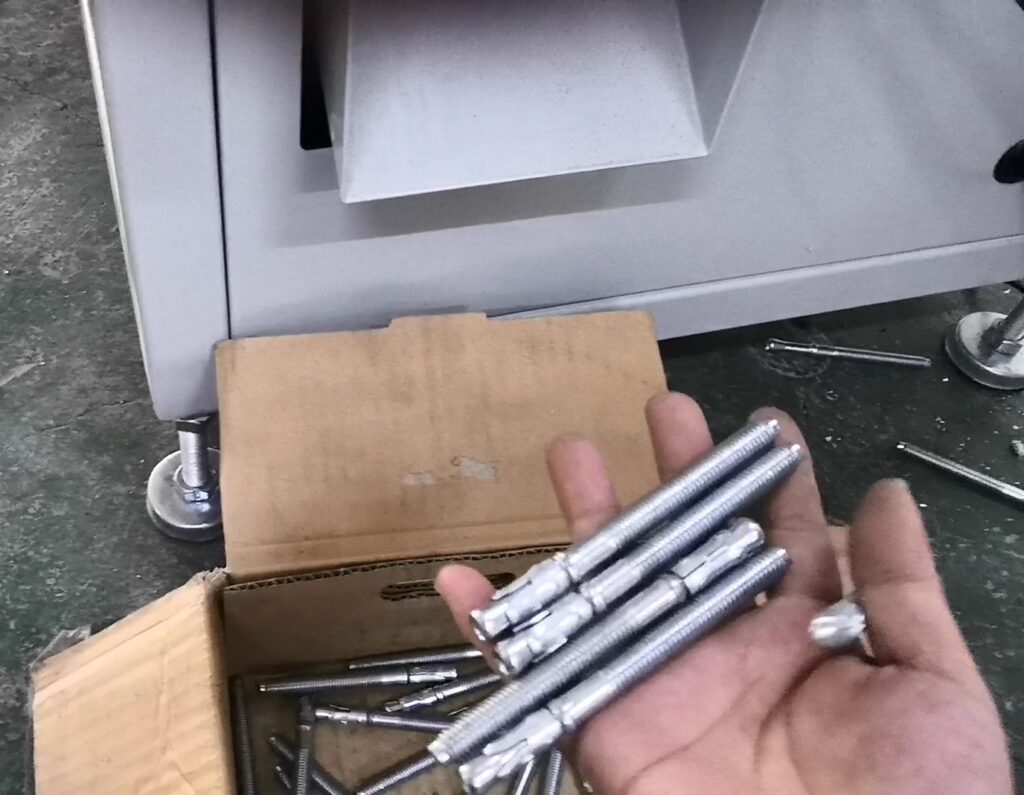 m12 wedge anchor through bolts clips assembling machine - Bolt Nut ...