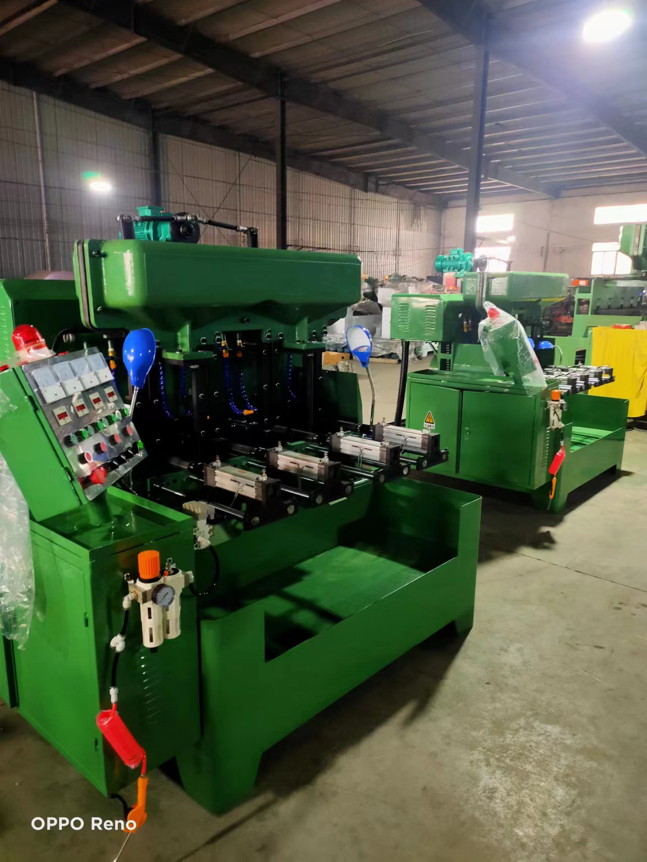 Statinless steel DIN6923 m8 flange nut High speed pnumatic four ...